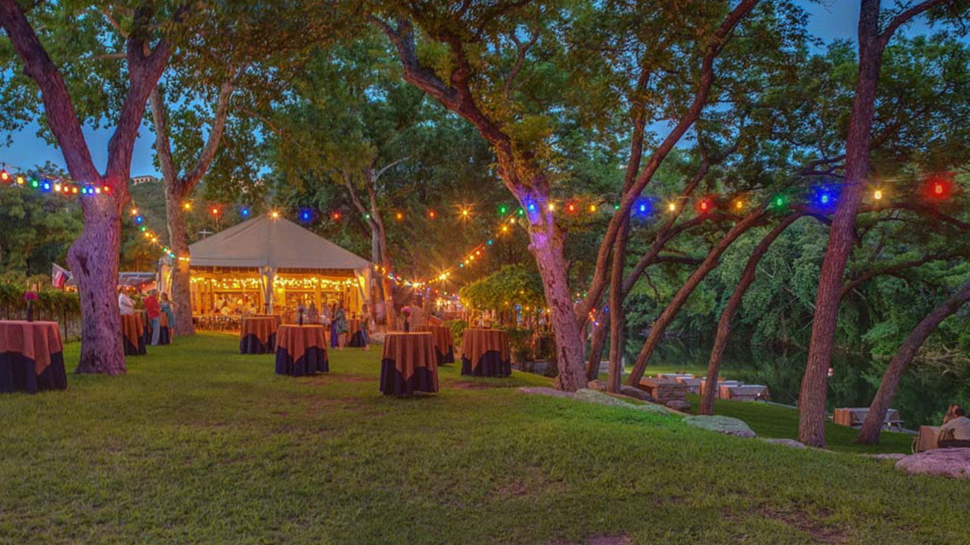 Food with a view! | Where to eat on the lake in Austin | kvue.com