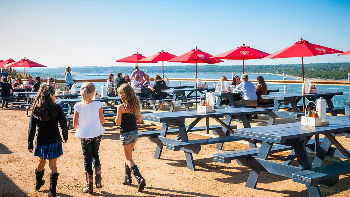 Food with a view! | Where to eat on the lake in Austin | kvue.com