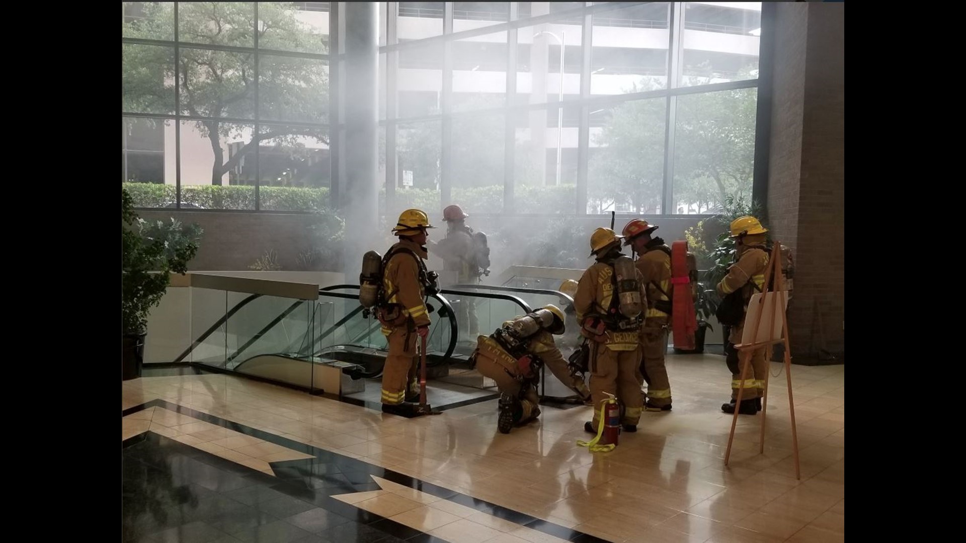 Austin Fire: Downtown Travis County building evacuated after escalator ...