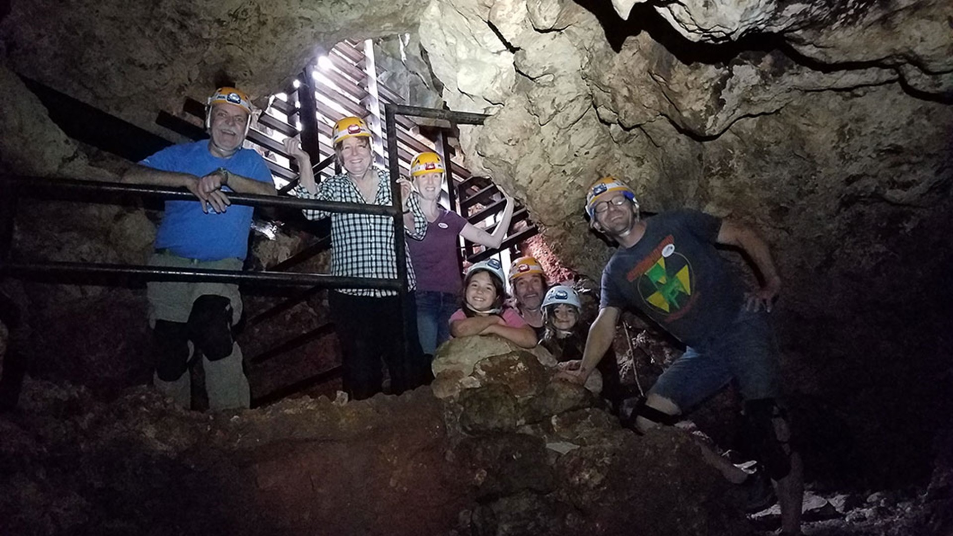 Cave clean-out: A look inside Austin's hidden caverns | kvue.com