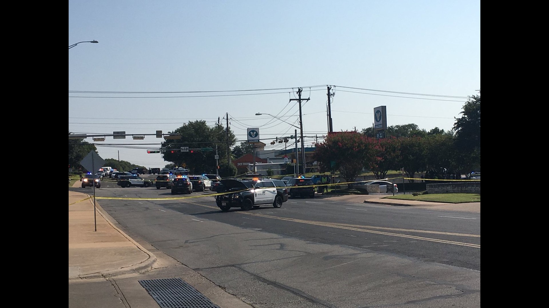 Austin officers involved in August shootout with suspect won't face ...