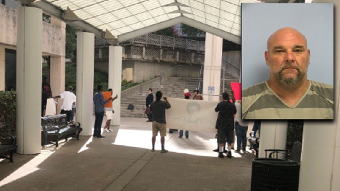 Several gather to protest low bail for slain Austin teenager's alleged ...