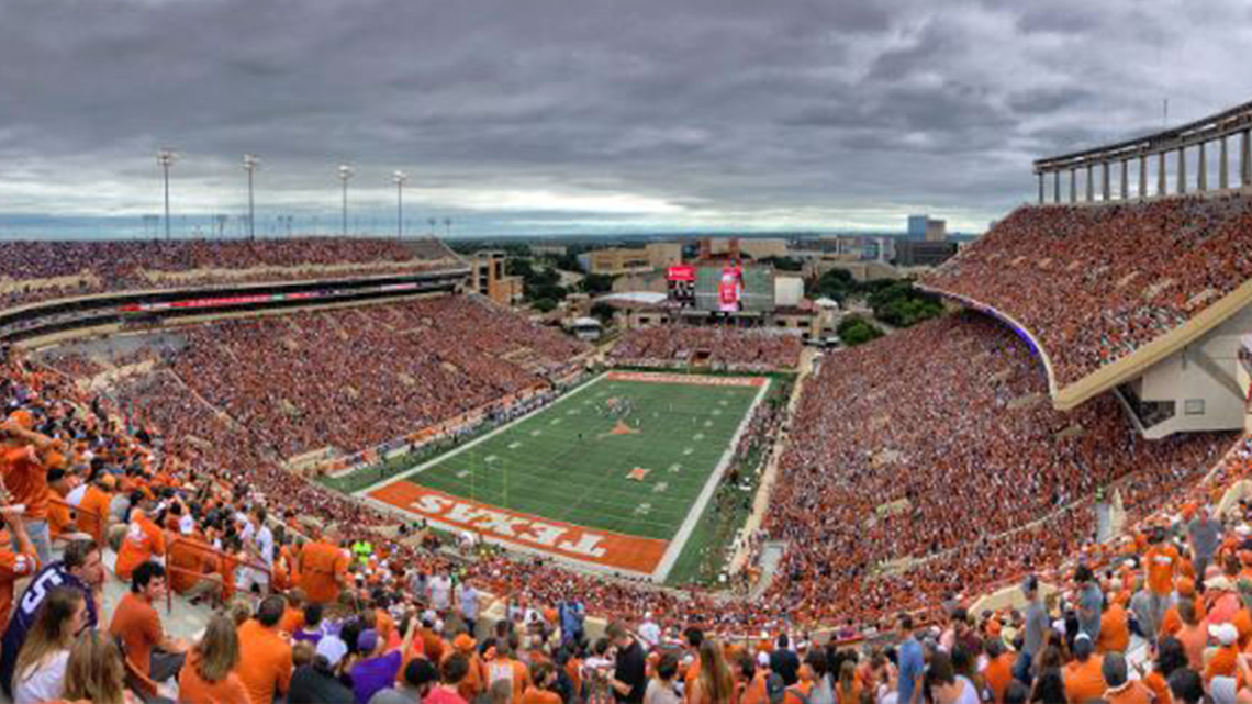 UT seniors prepare to say goodbye at DKR | kvue.com