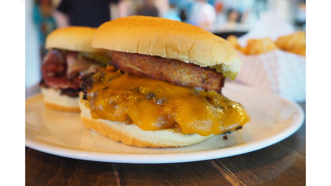 Keep Austin Local: JewBoy Burgers | kvue.com