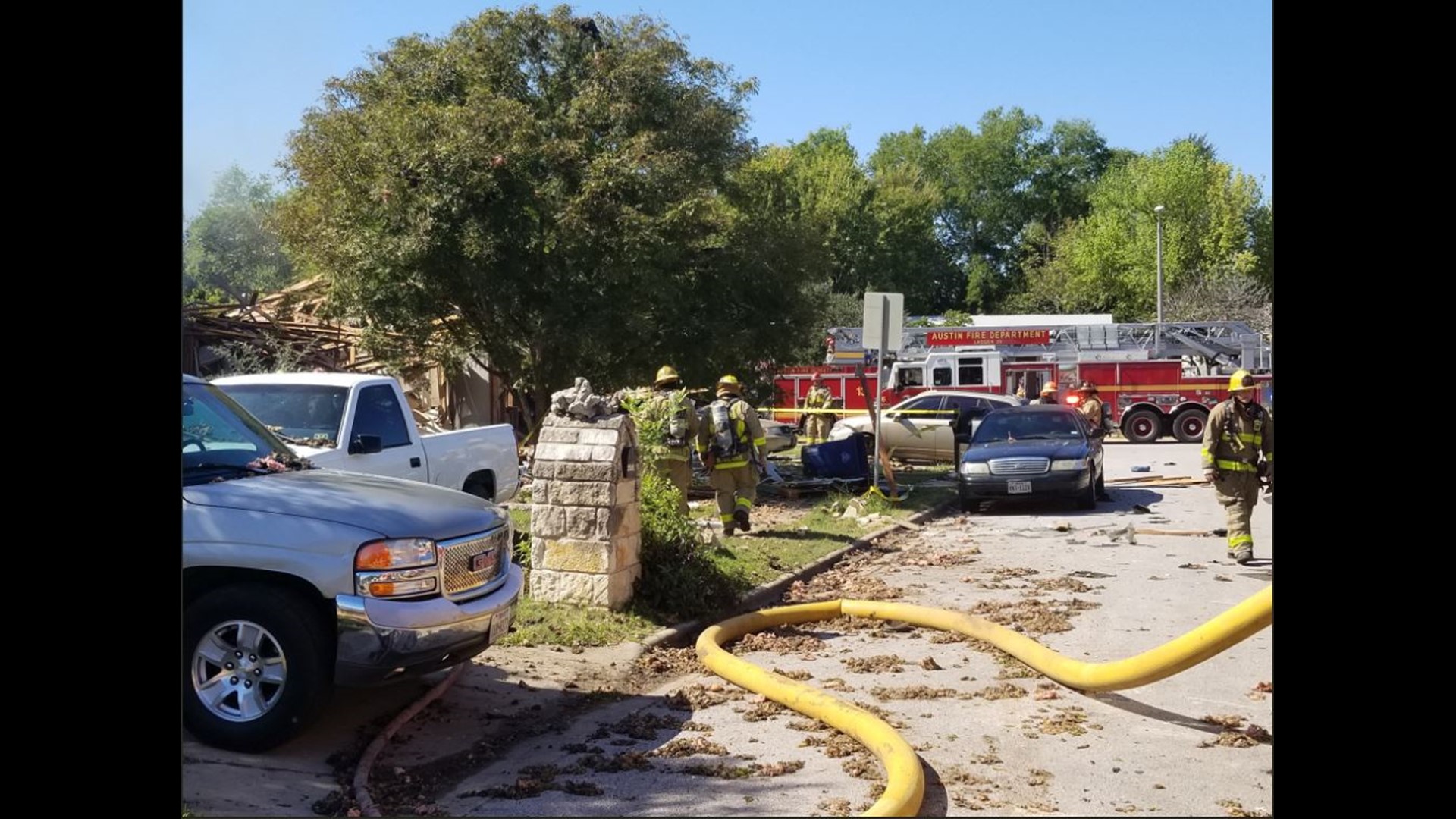 Photos show 'catastrophic' damage in reported Southeast Austin home ...