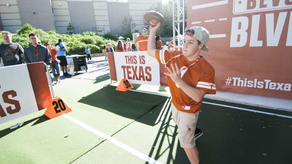 PHOTOS: Bevo Boulevard lights up ahead of Texas game against West ...