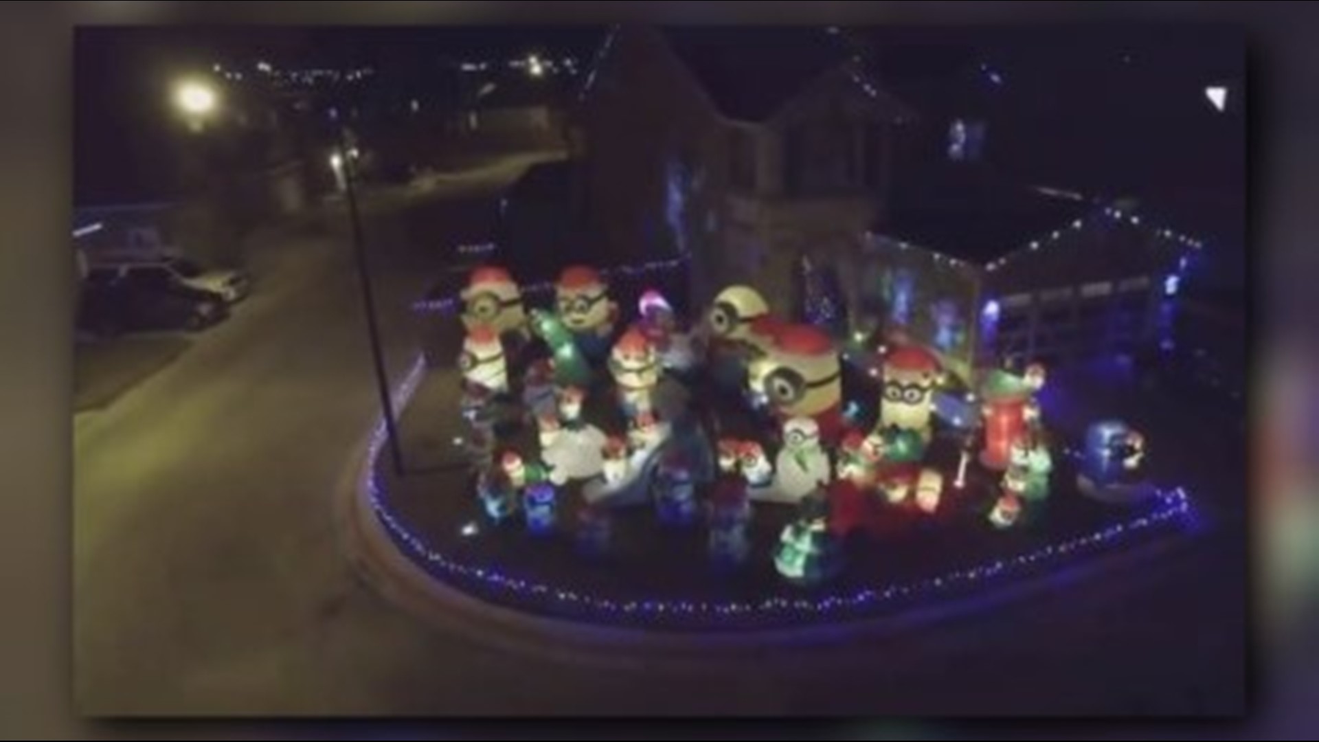 'We wish you a Minion Christmas!' Hutto light display grabs attention ...