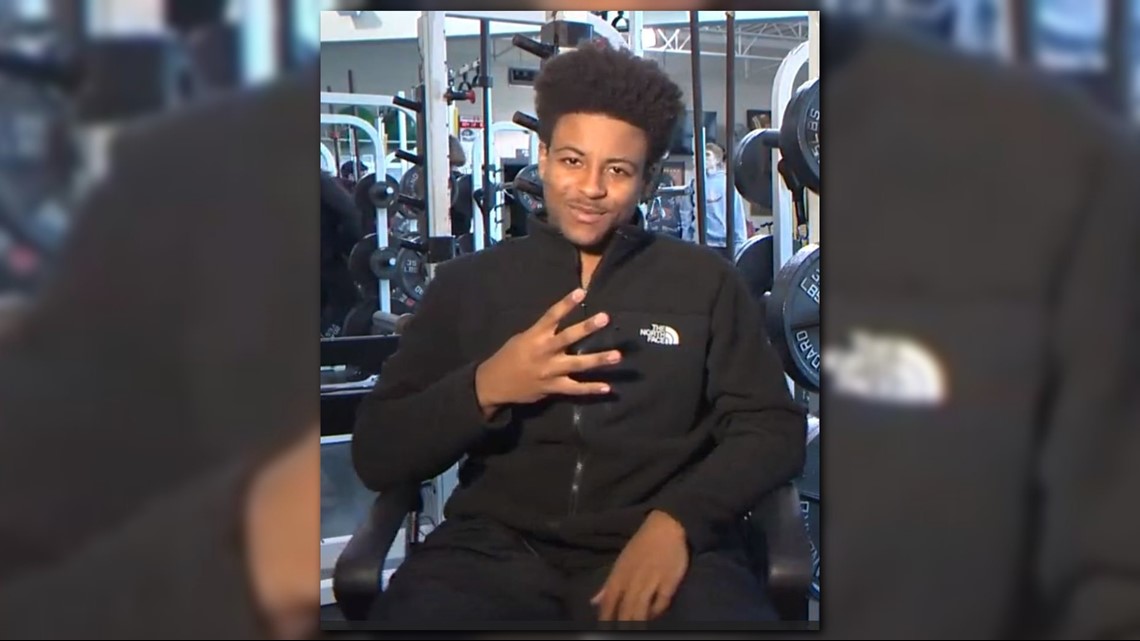 Hutto quarterback named Texas Gatorade Player of the Year | kvue.com