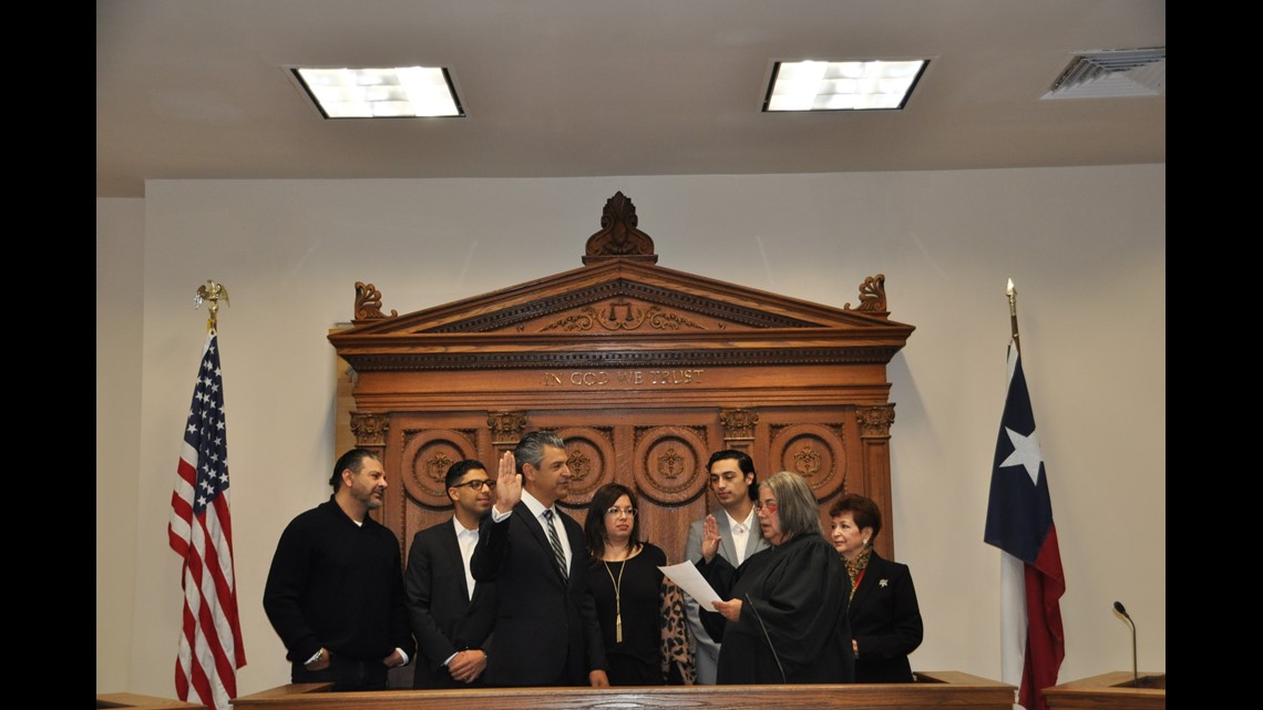 Hays County swears in Judge Ruben Becerra, the county's first Latino ...