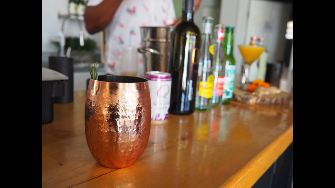 Sip mocktails at Sans Bar, Austin's sober bar | kvue.com