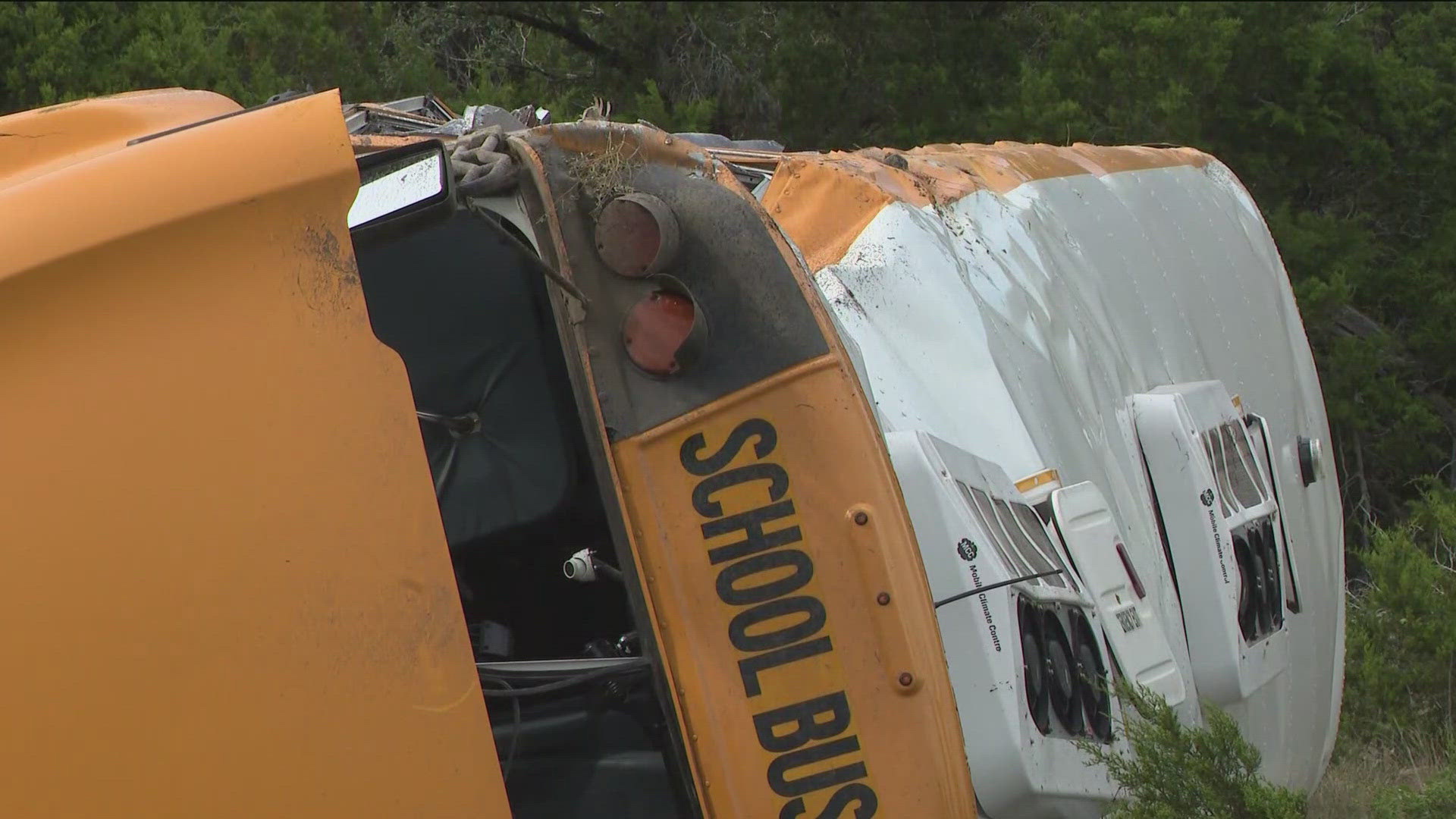 Preliminary report shows details in Leander ISD school bus crash | kvue.com