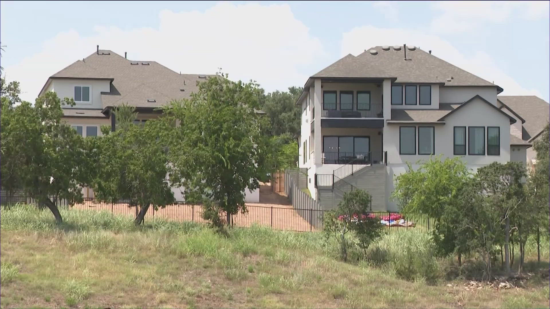 Texas House moves forward with legislation combating deed fraud | kvue.com