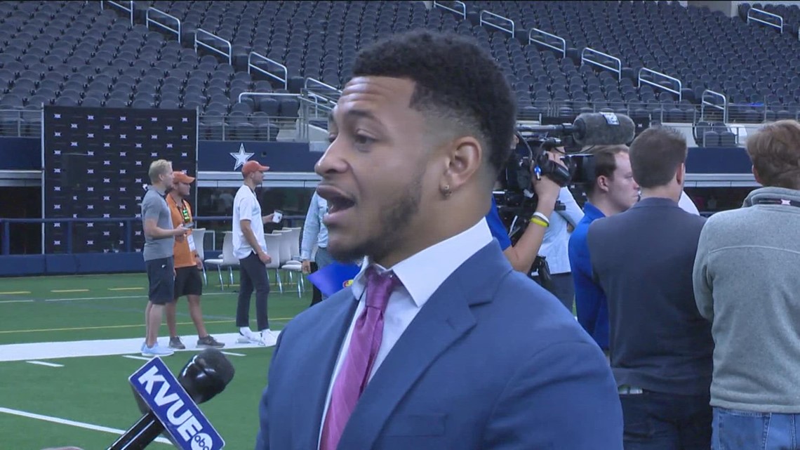 Deuce Vaughn's hometown lesson: 'I learned how to work for whatever I ...