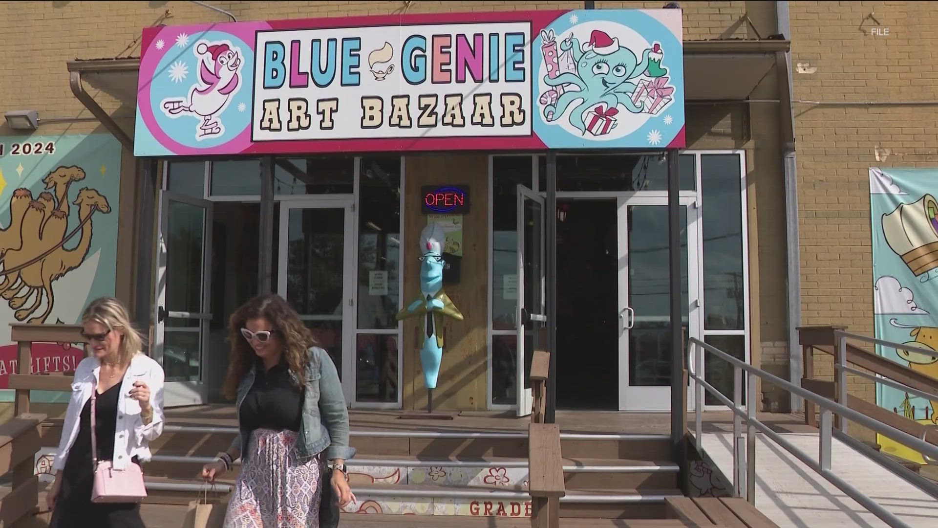 Blue Genie Art Bazaar reopens for holiday shopping | kvue.com