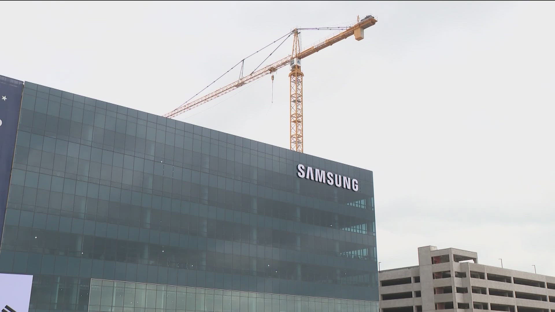 Samsung gets $250M for Taylor semiconductor facility | kvue.com