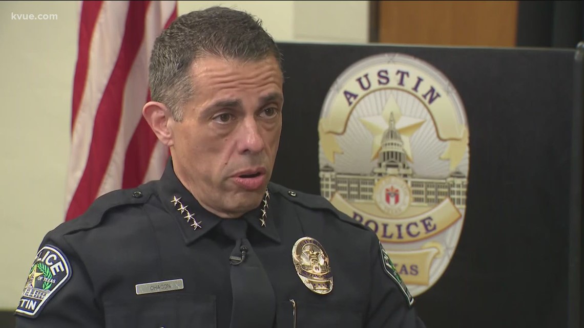 APD's Chacon recognizes officer acts of heroism | kvue.com
