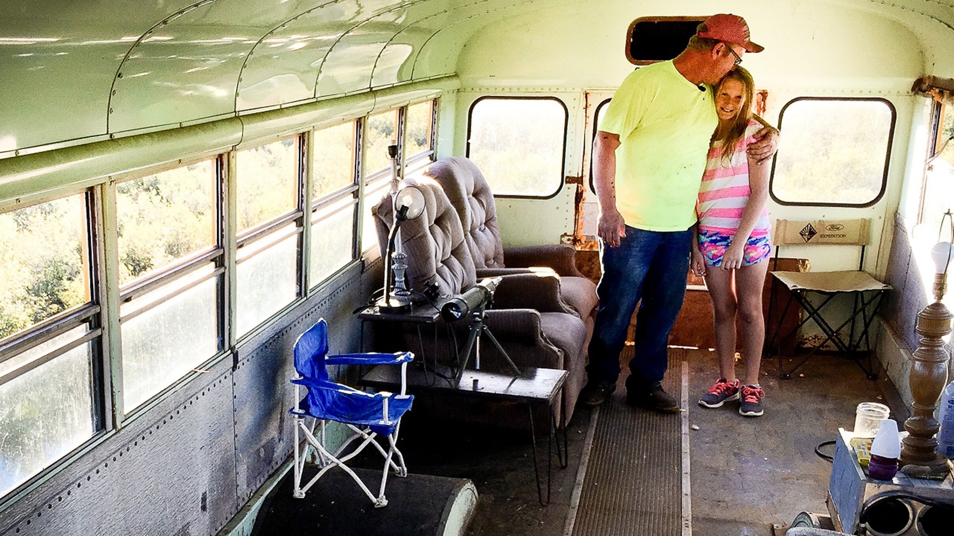 Hunter hoists school bus as deer stand | kvue.com
