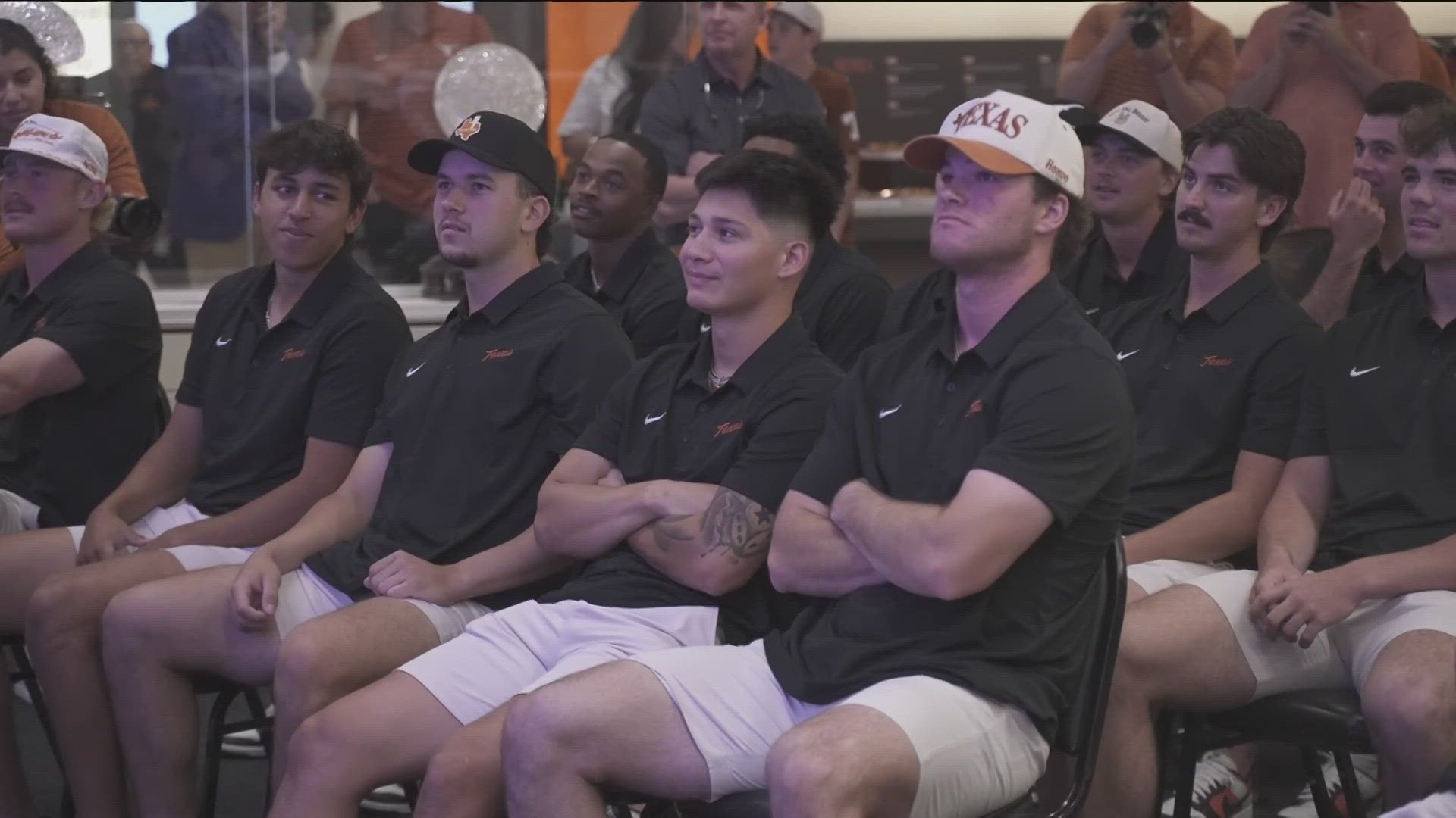 Texas named No. 2 seed in NCAA baseball tournament | kvue.com