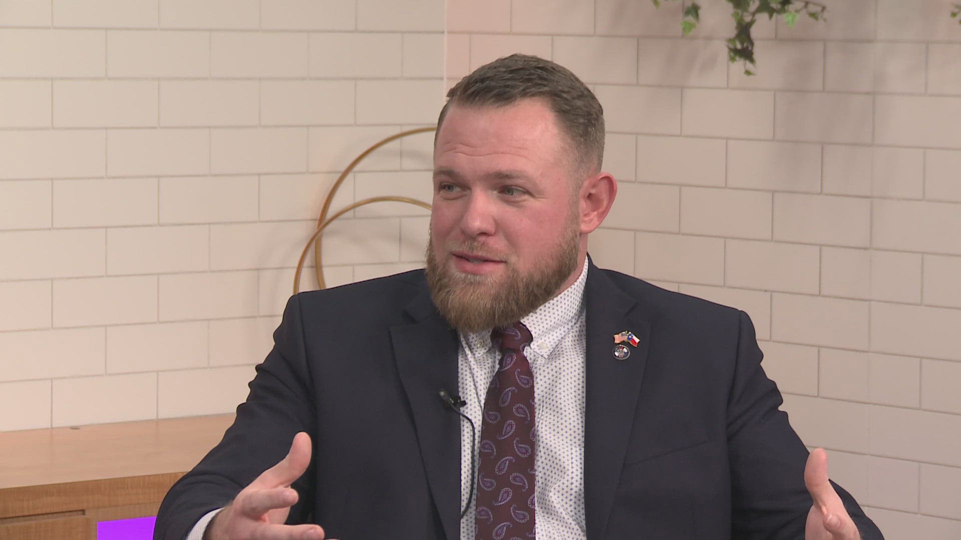 Texas Democrat Taylor Rehmet sworn in as state senator | kvue.com