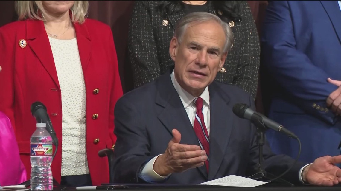 Gov. Abbott ceremoniously signs bill to ban religious compounds | kvue.com