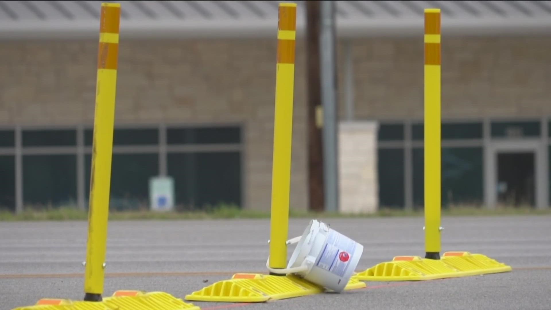 TxDOT installs barriers on RM 620 to prevent crashes but residents don ...