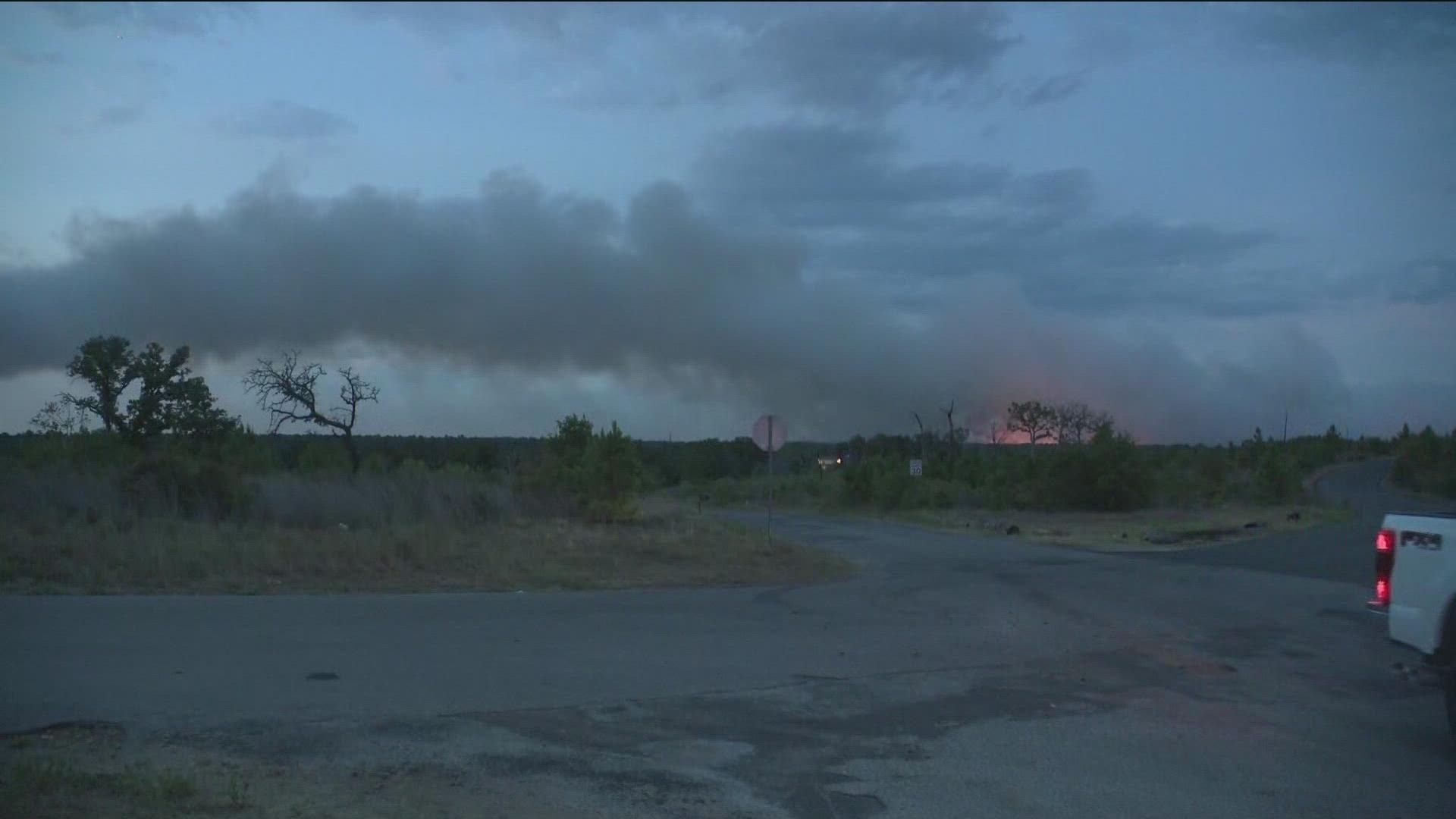 Pine Pond fire burns in Bastrop County | kvue.com