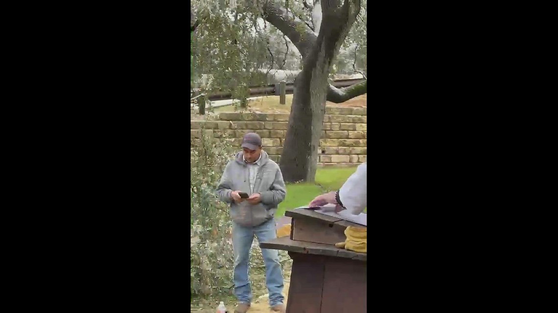 Bee Cave Bob predicts an early spring for 2023 | kvue.com