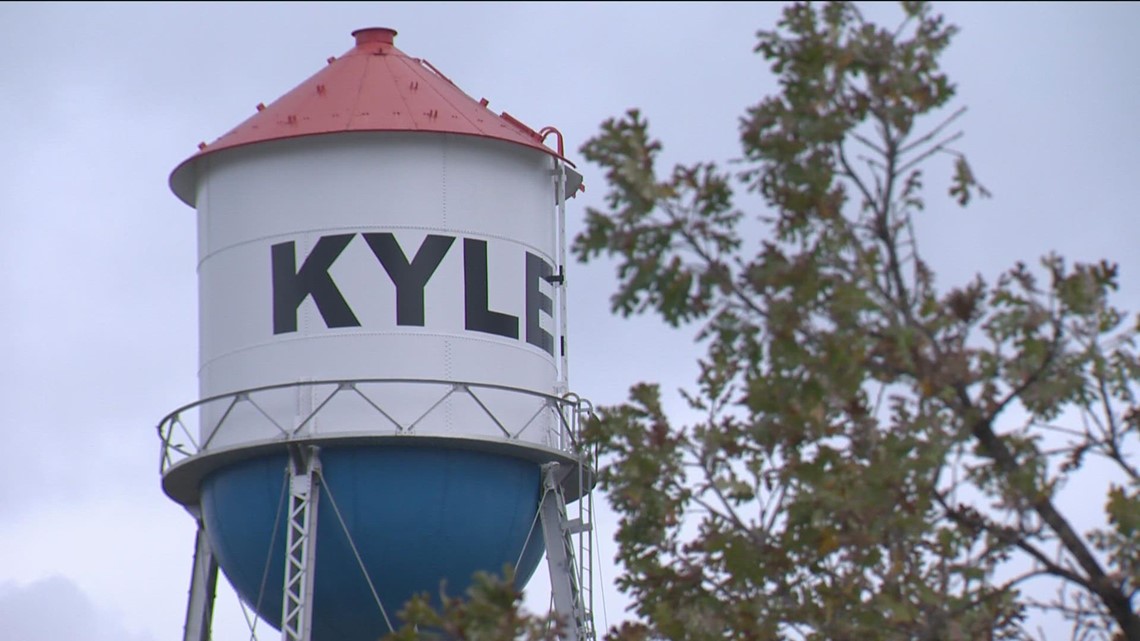 Kyle, Texas, opens library as cooling shelter | kvue.com
