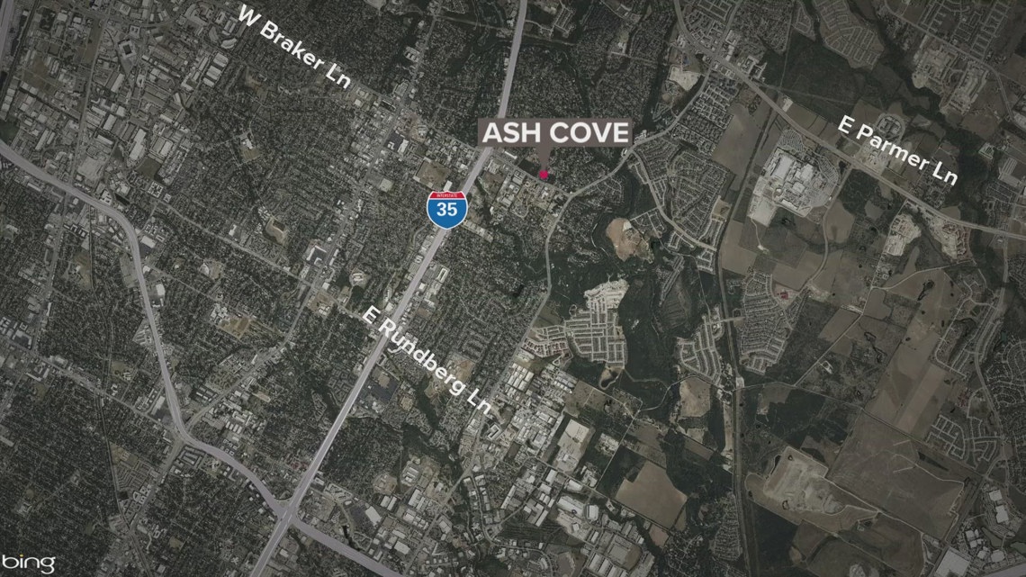 APD SWAT responds to person barricaded in northeast Austin home | kvue.com