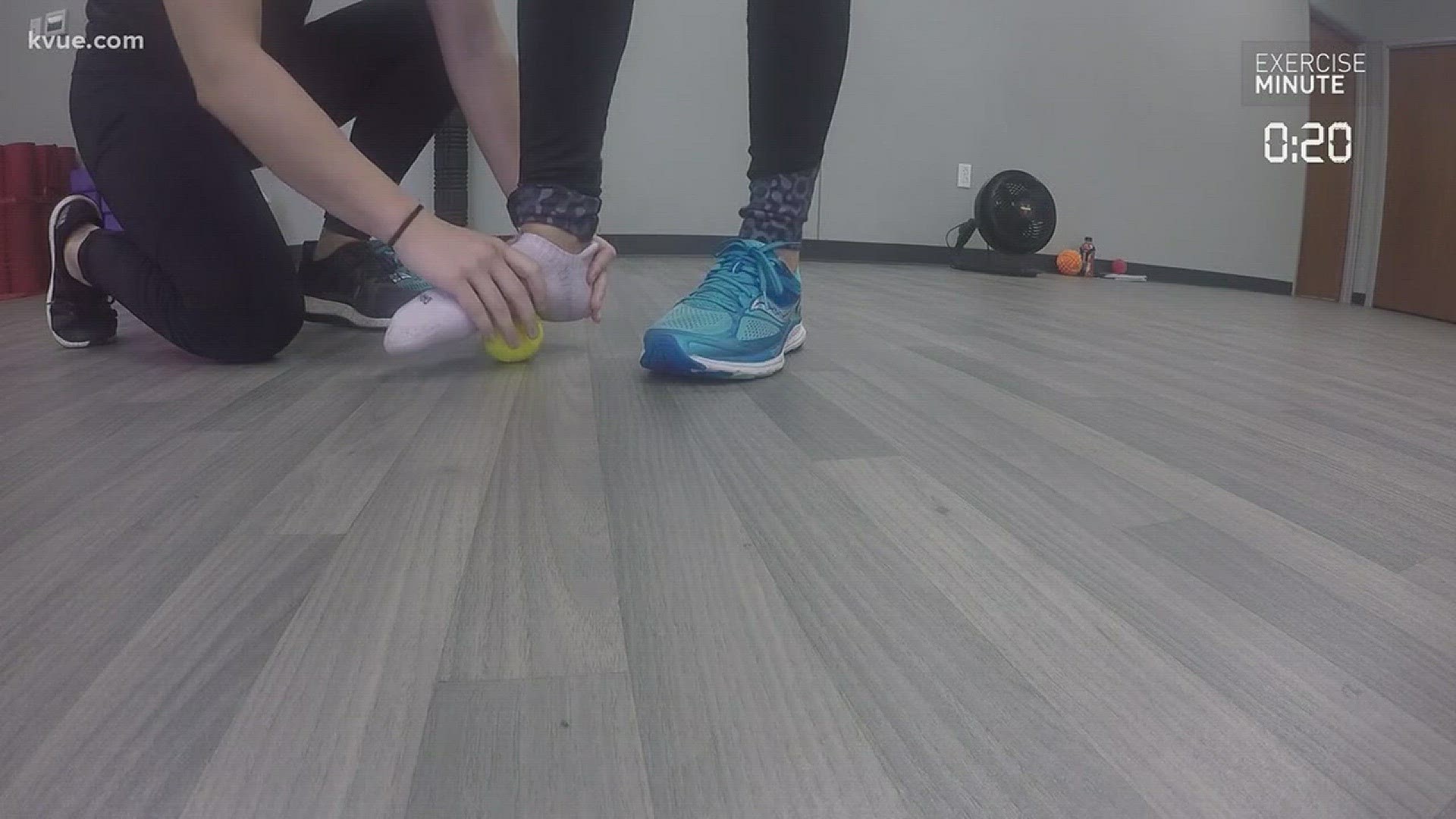 The heel with it! Perfect heel exercise for people on their feet all ...