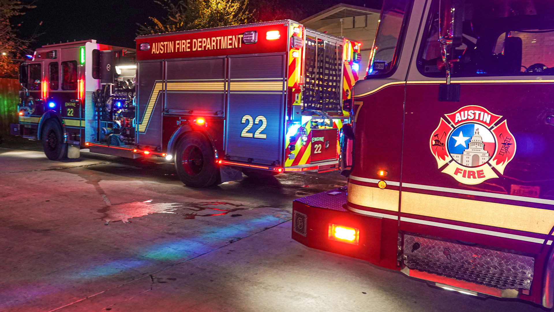 Residents evacuated after southeast Austin apartment fire | kvue.com