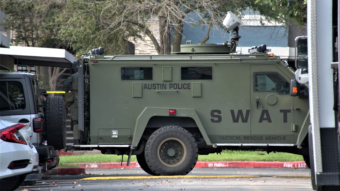 Austin police say SWAT situation off FM 620 has ended | kvue.com