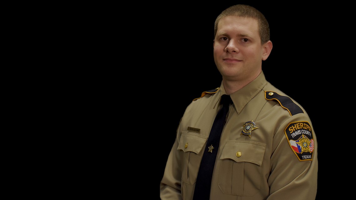 Travis County deputy dies in car crash | kvue.com