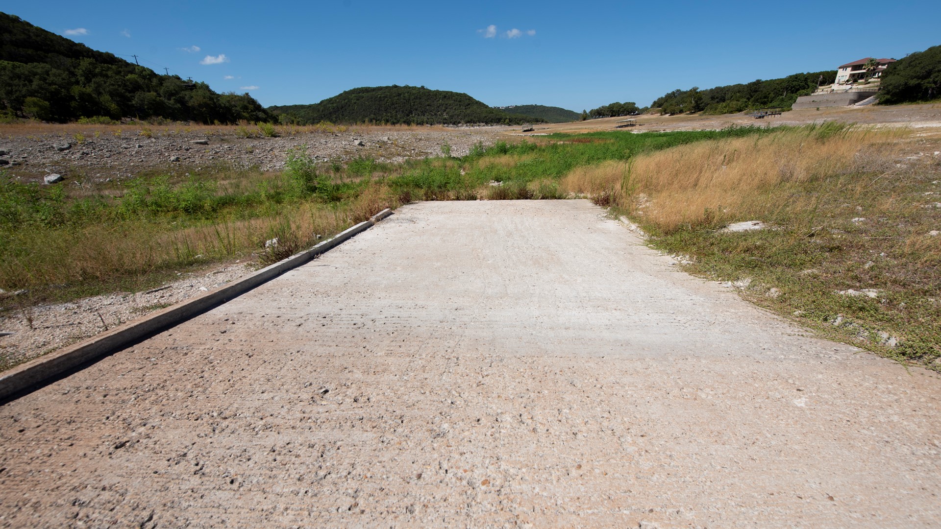 PHOTOS: Drought causes low water levels on Lake Travis | kvue.com