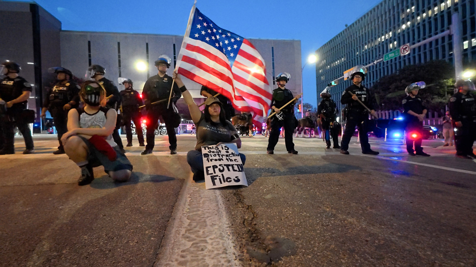 Austin protest: Thousands gather for 'No Kings' protests | kvue.com