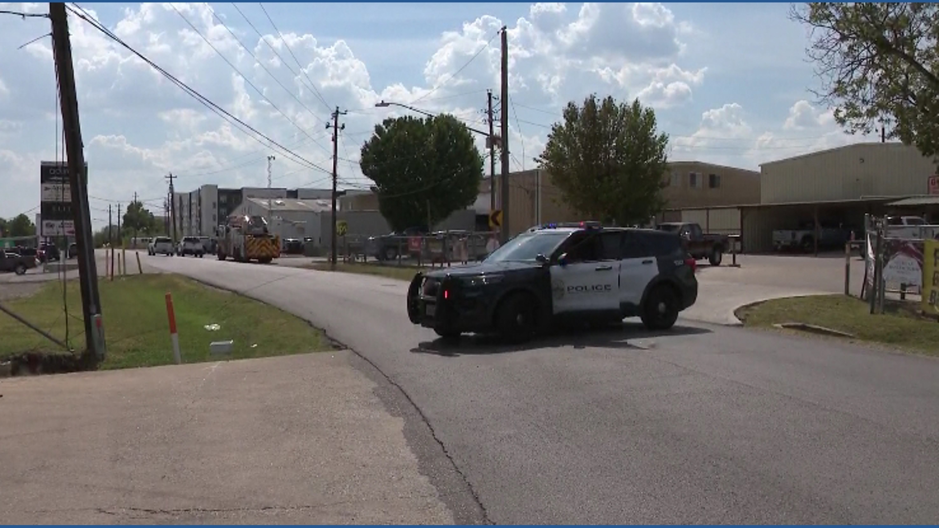 Suspect in custody after SWAT standoff in northeast Austin | kvue.com