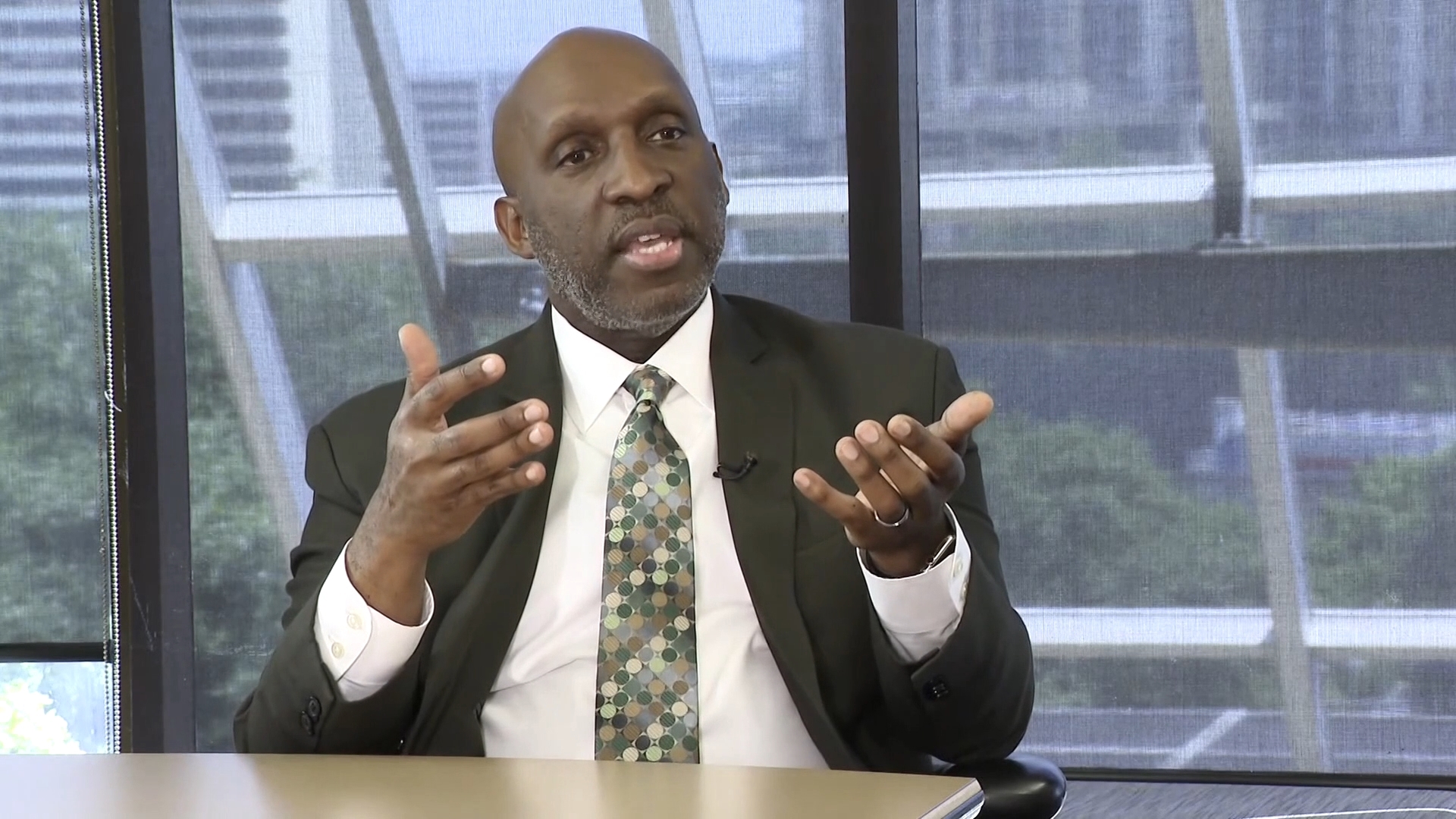 Austin City Manager T.C. Broadnax 1-on-1 interview with KVUE's Ashley ...