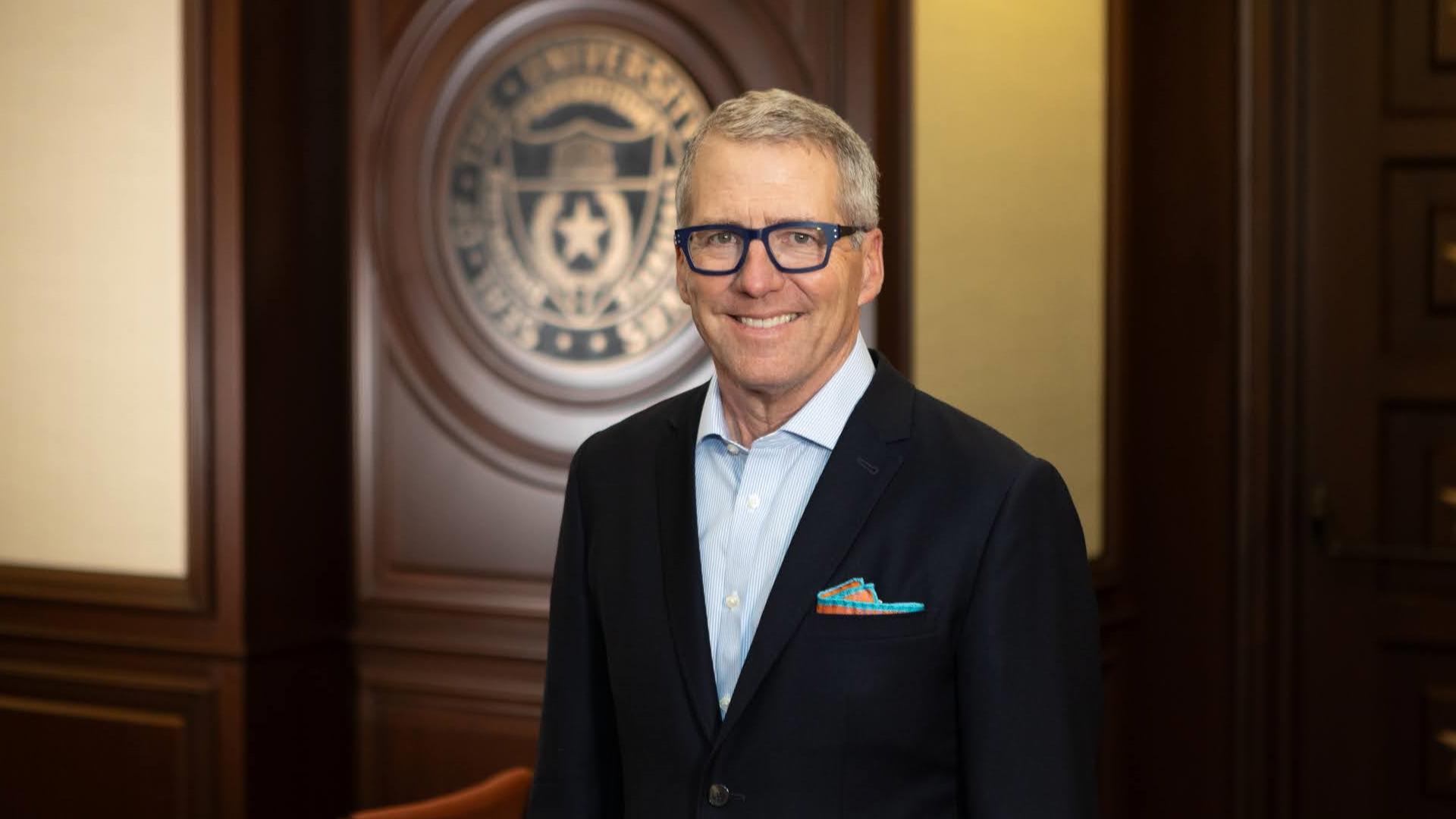 UT chancellor leaving for same role in California | kvue.com