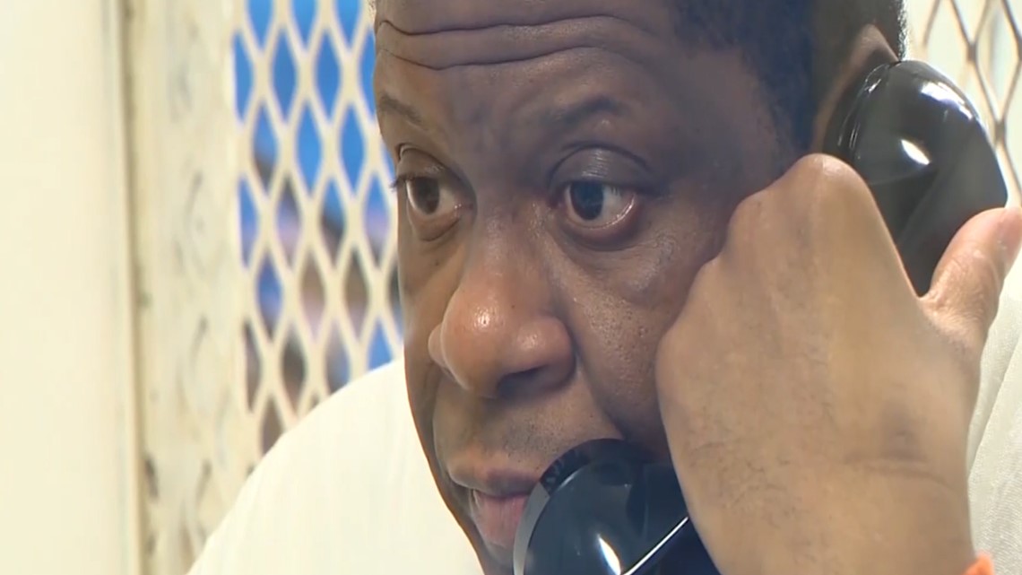 Rodney Reed's family holds rally, asks for re-trial | kvue.com