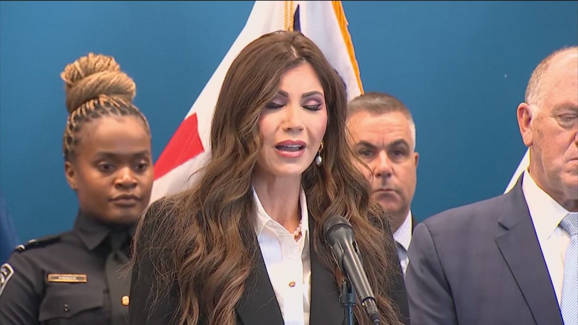 Off-duty Border Patrol agent shot in a Manhattan park in apparent ...