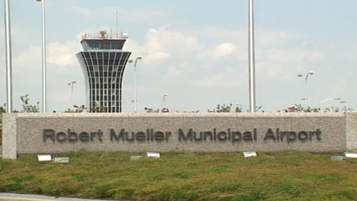 At Austin's Mueller Airport in 1990 and 1991 | KVUE Rewind | kvue.com