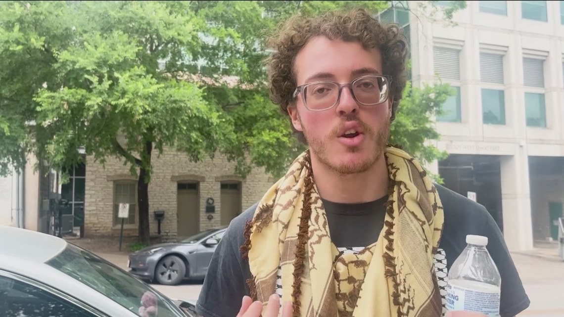 UT student restraining order over Palestine protests suspension | kvue.com