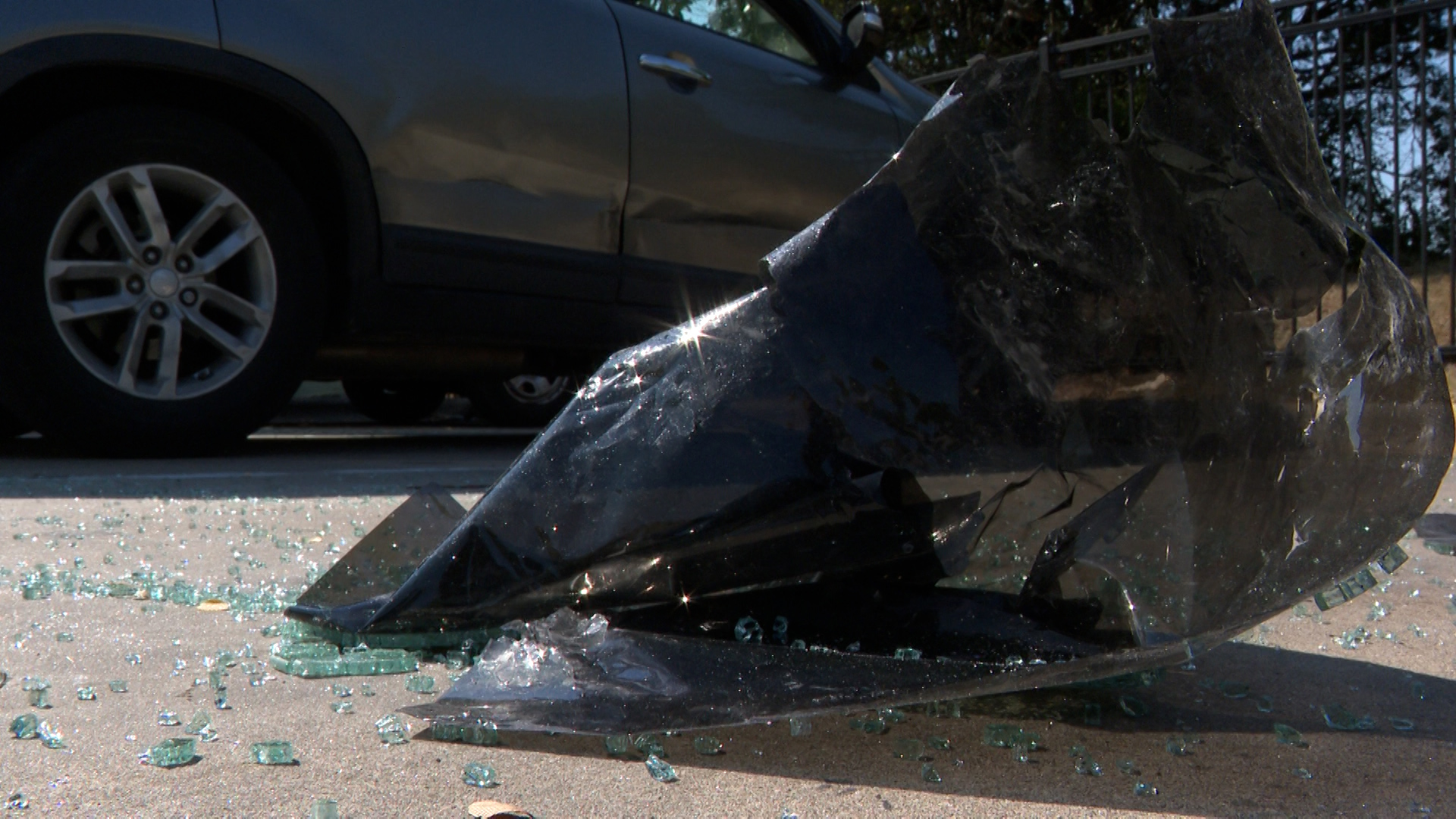 Car break-ins at southeast Austin apartments under investigation | kvue.com