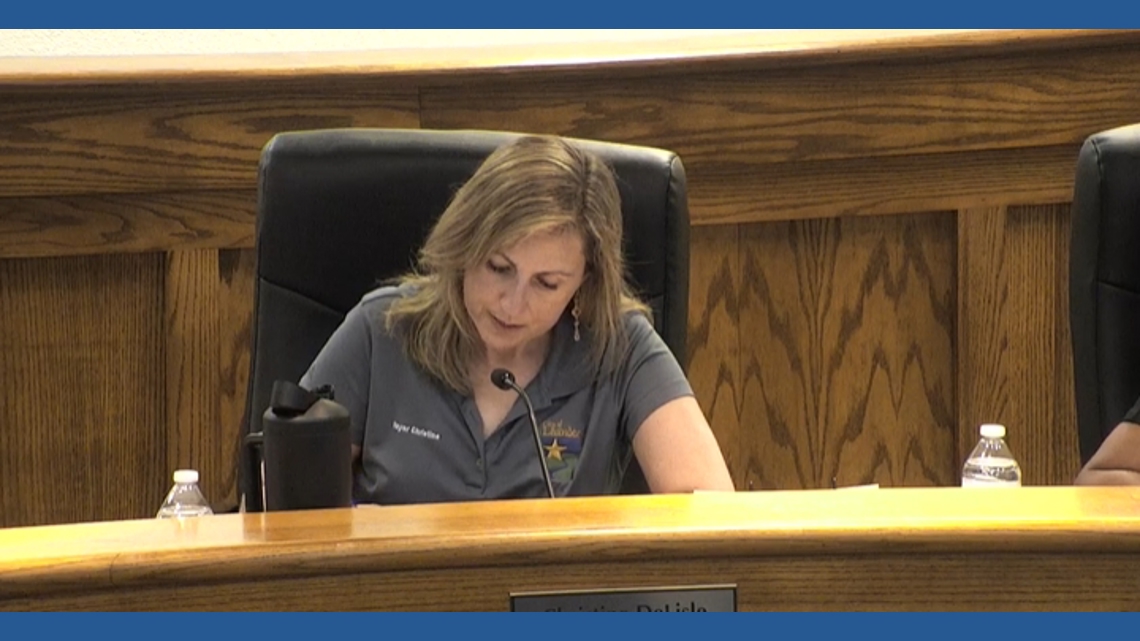 Leander mayor to step down from role | kvue.com