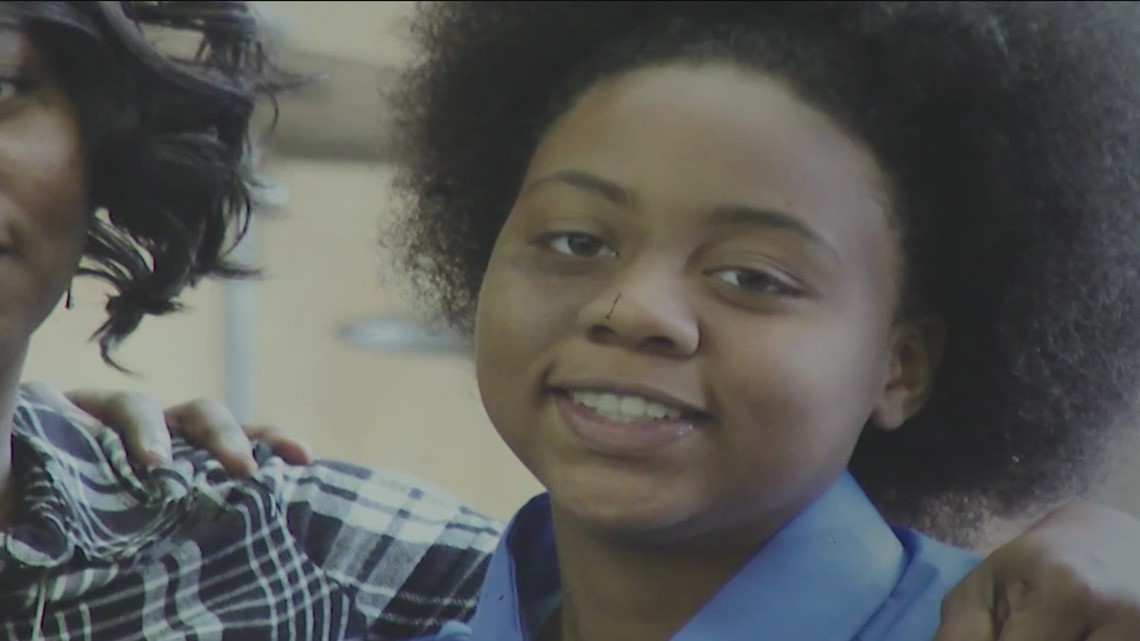 Akira Ross family opens up after 24-year-old killed at Circle K | kvue.com