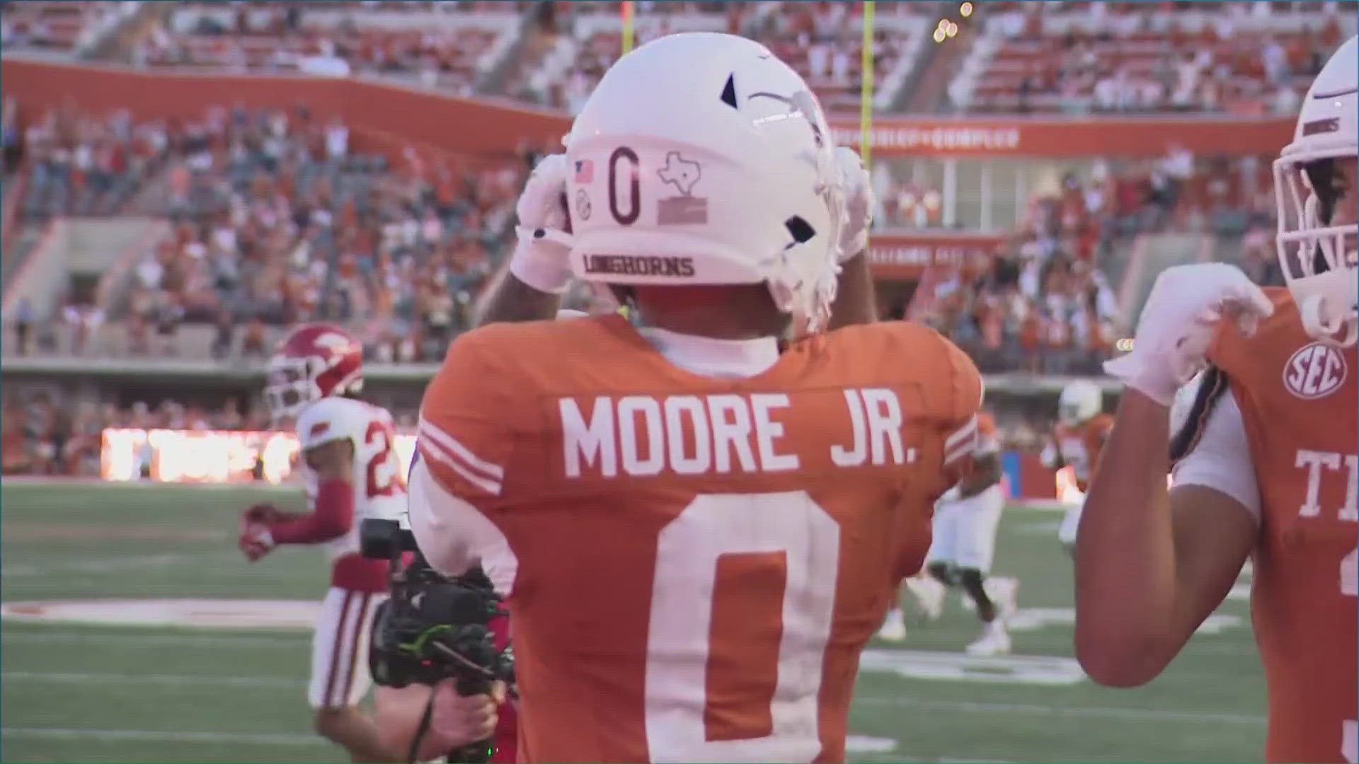 Longhorn DeAndre Moore Jr. entering transfer portal | kvue.com