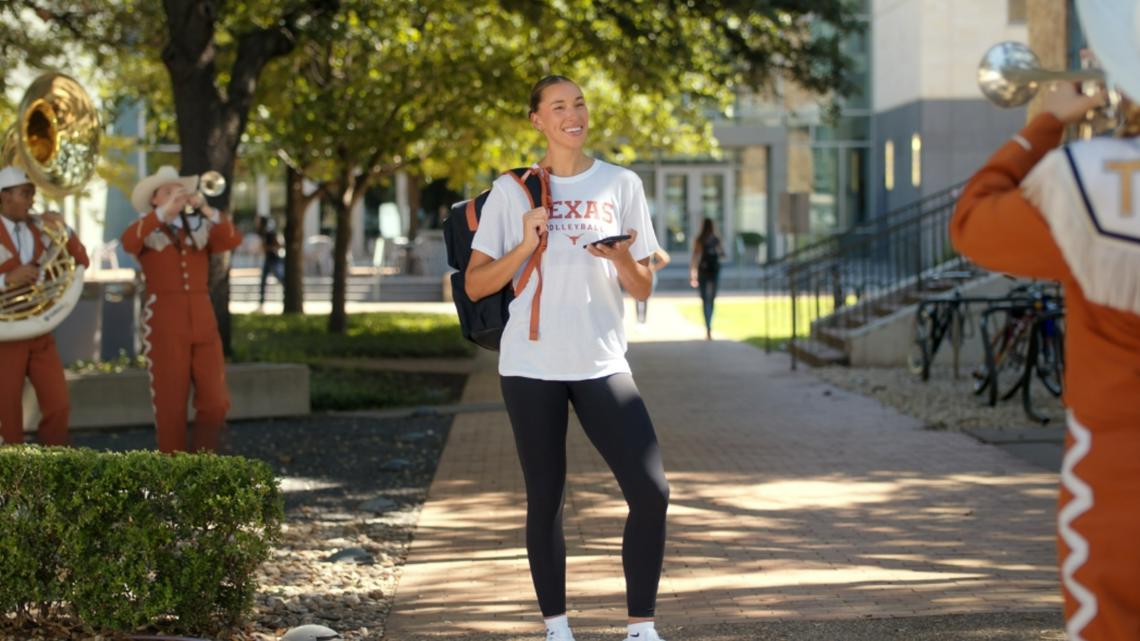 Madi Skinner, Texas Volleyball star, scores NIL deal with H-E-B | kvue.com