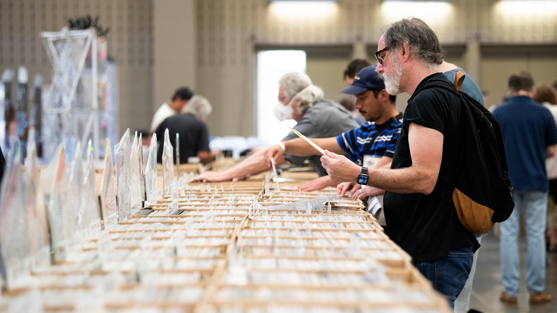 PHOTOS: Austin Record Convention 2022 | kvue.com