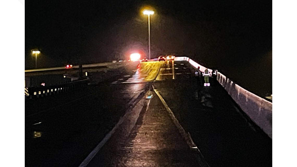 10 vehicles stuck on flyover in southeast Austin due to ice | kvue.com