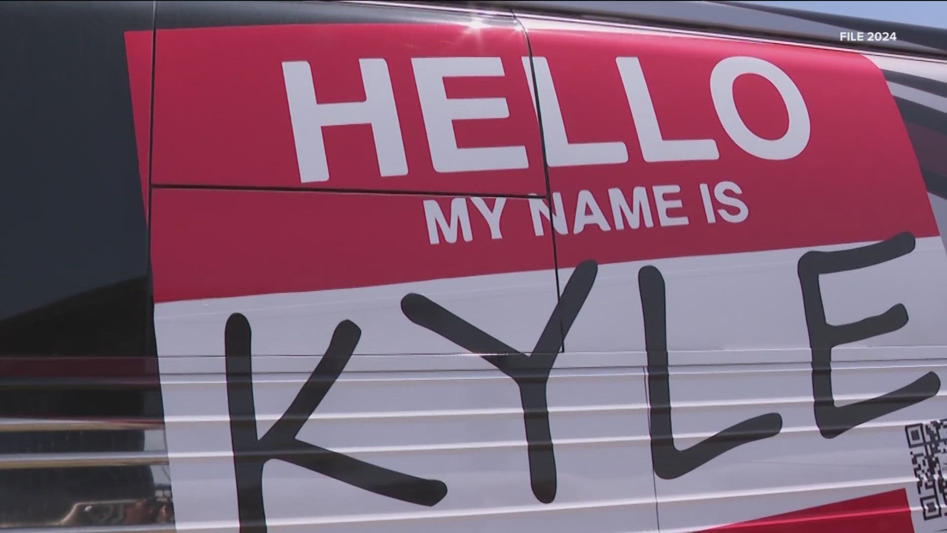 Kyle, Texas, pauses Guinness World Record attempt after falling short ...